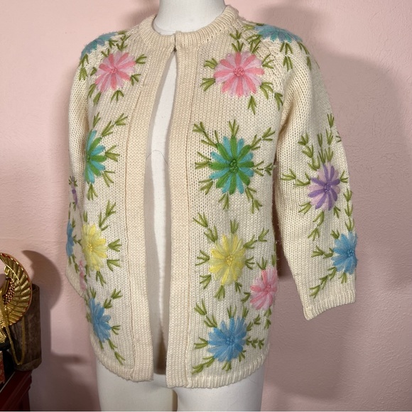 Vintage | Sweaters | Vintage 4 50 Retro Cottagecore Hand Embroidered ...